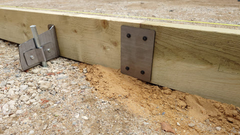 Adjustable Formwork Brackets with Pin - Works with 6" & 8" Timber ...