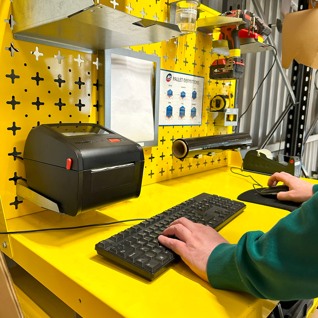 Packing Bench & Premium Customisable Mobile Workstation