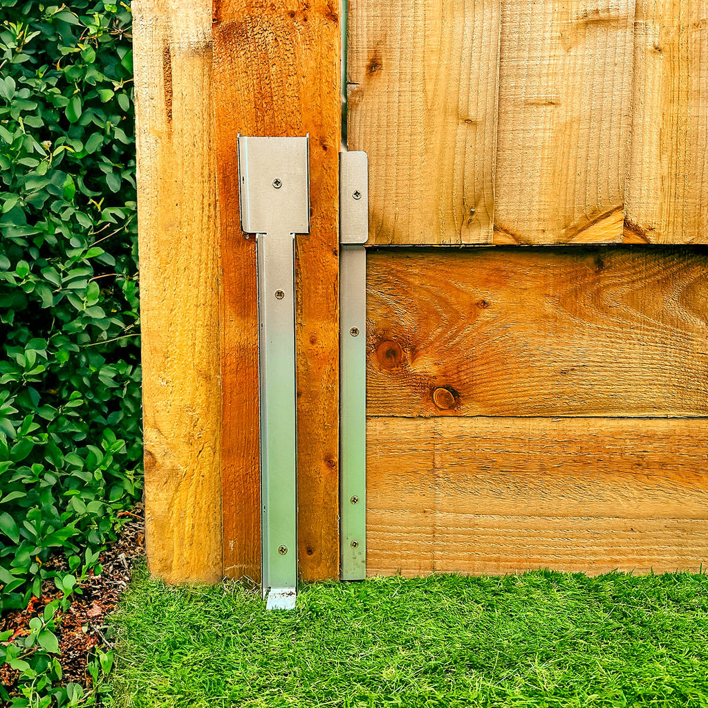 Gravel Board Bracket with Fence Clip - For Double Height Boards