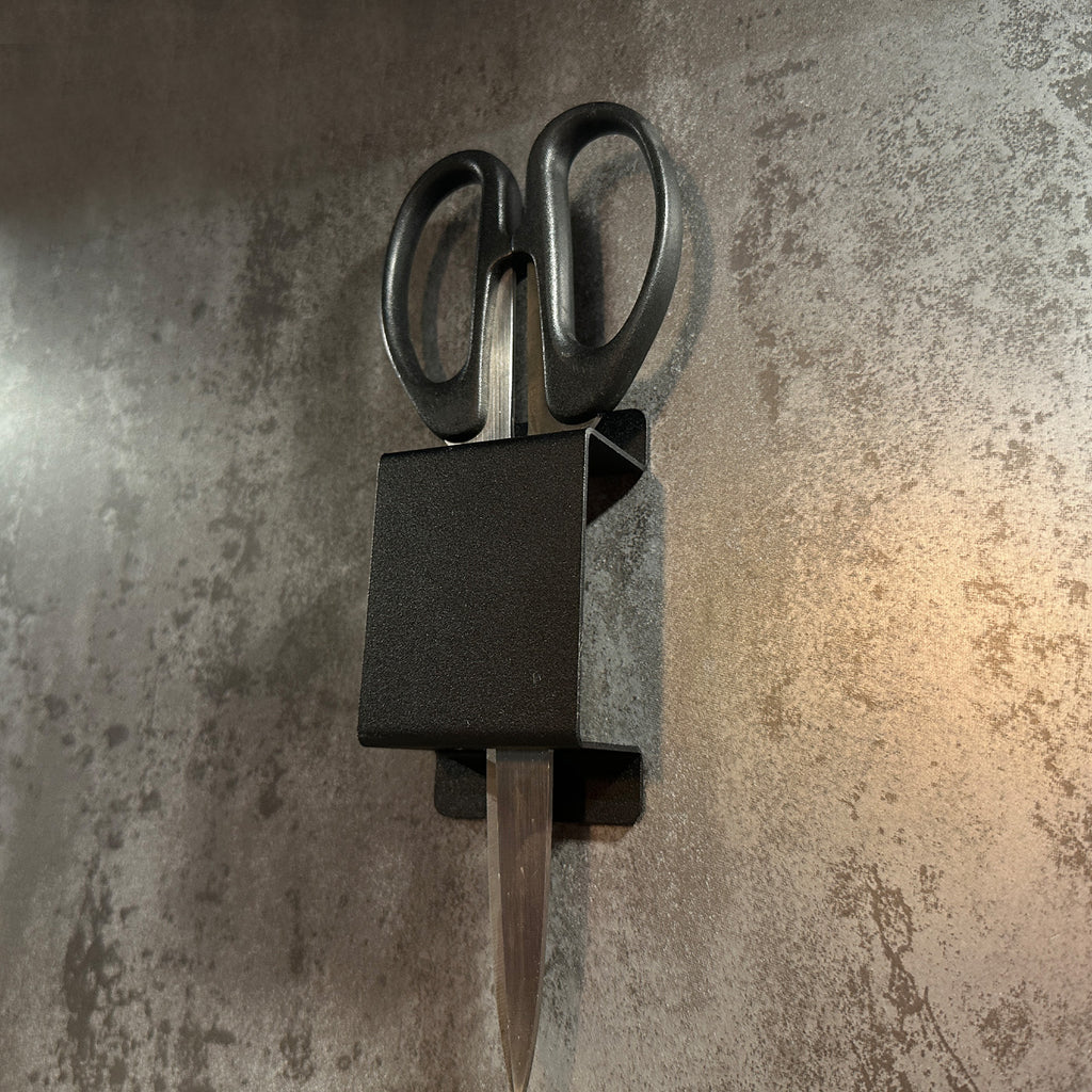 Wall Mount Scissors Holder - MegaMaxx UK™ - Indoor Outdoors