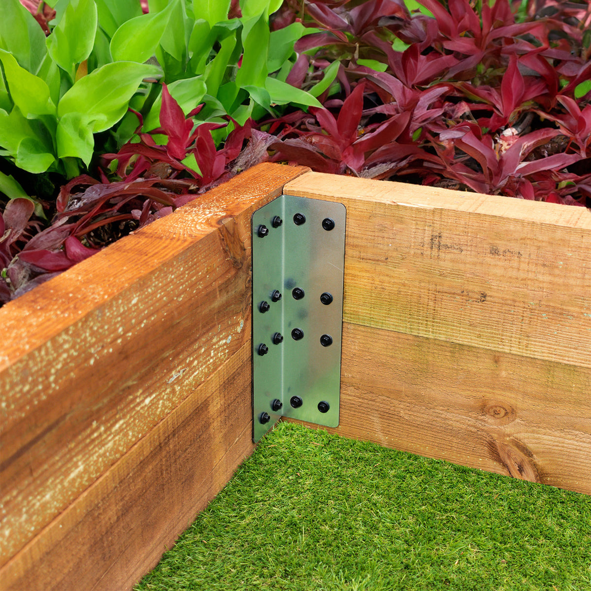 Railway Sleeper Bracket - 2-Tier Corner Joins - Galvanised Steel