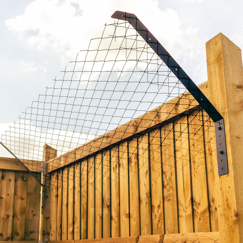 Cat Fence Extender Brackets - Keep Your Cats Safe in the Garden