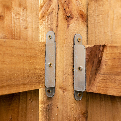 Fence Panel Clip - One-Sided, Invisible Appearance