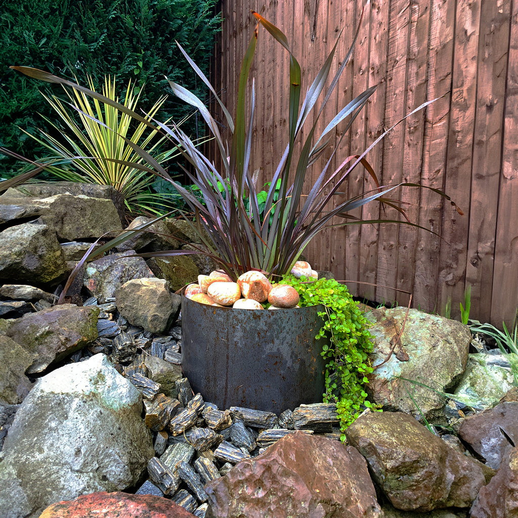 Tree Ring & Rustic Steel Planters - 15 Sizes Available