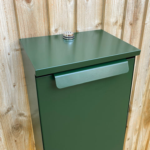 Wall Mount Parcel Box - Lockable & Secure - Spacious Design