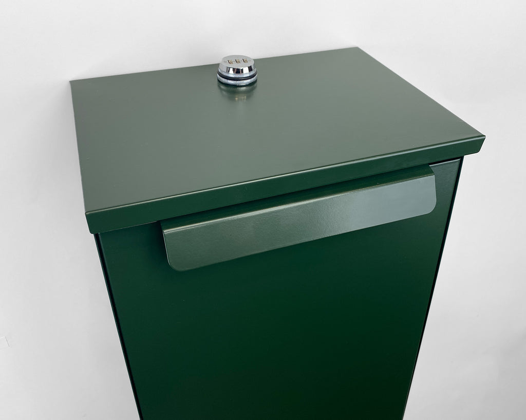 Wall Mount Parcel Box - Lockable & Secure - Spacious Design