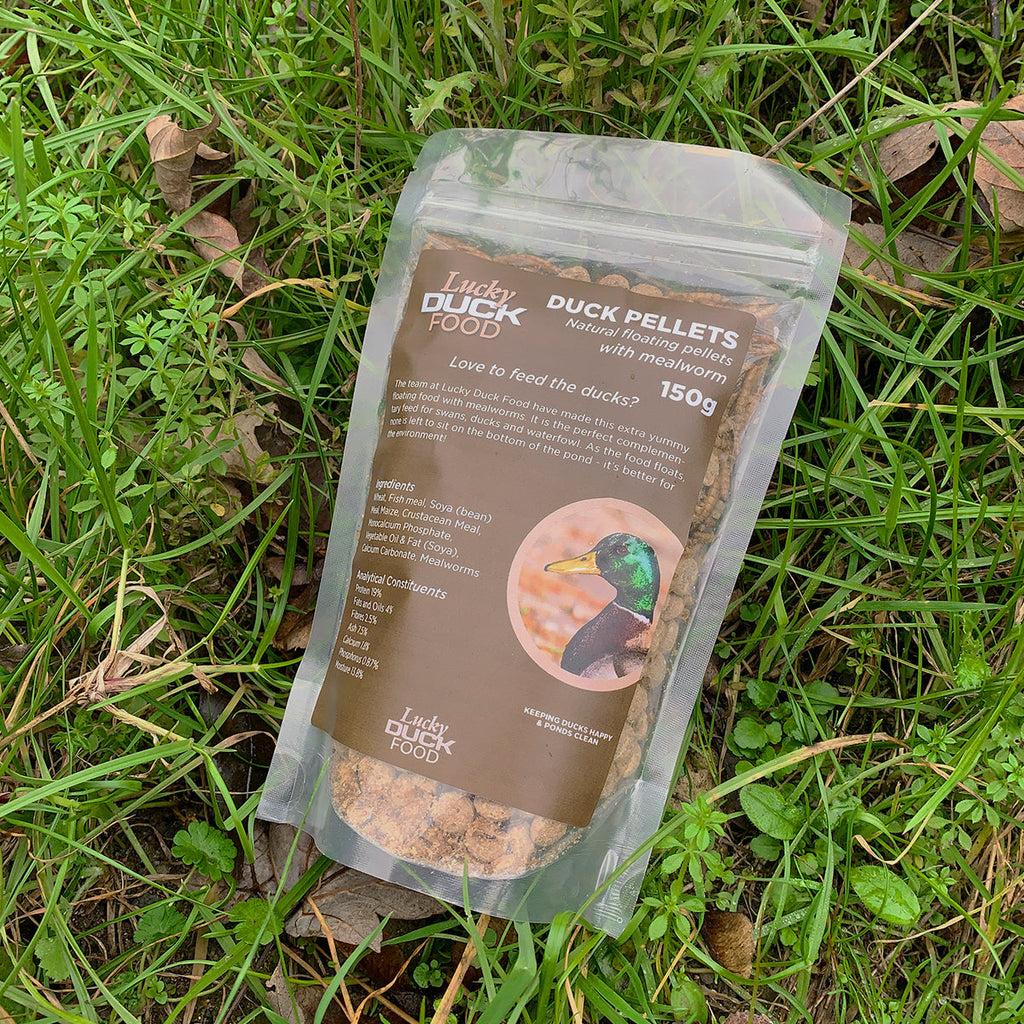 Floating Duck Pellets With Mealworms (150g) - Indoor Outdoors