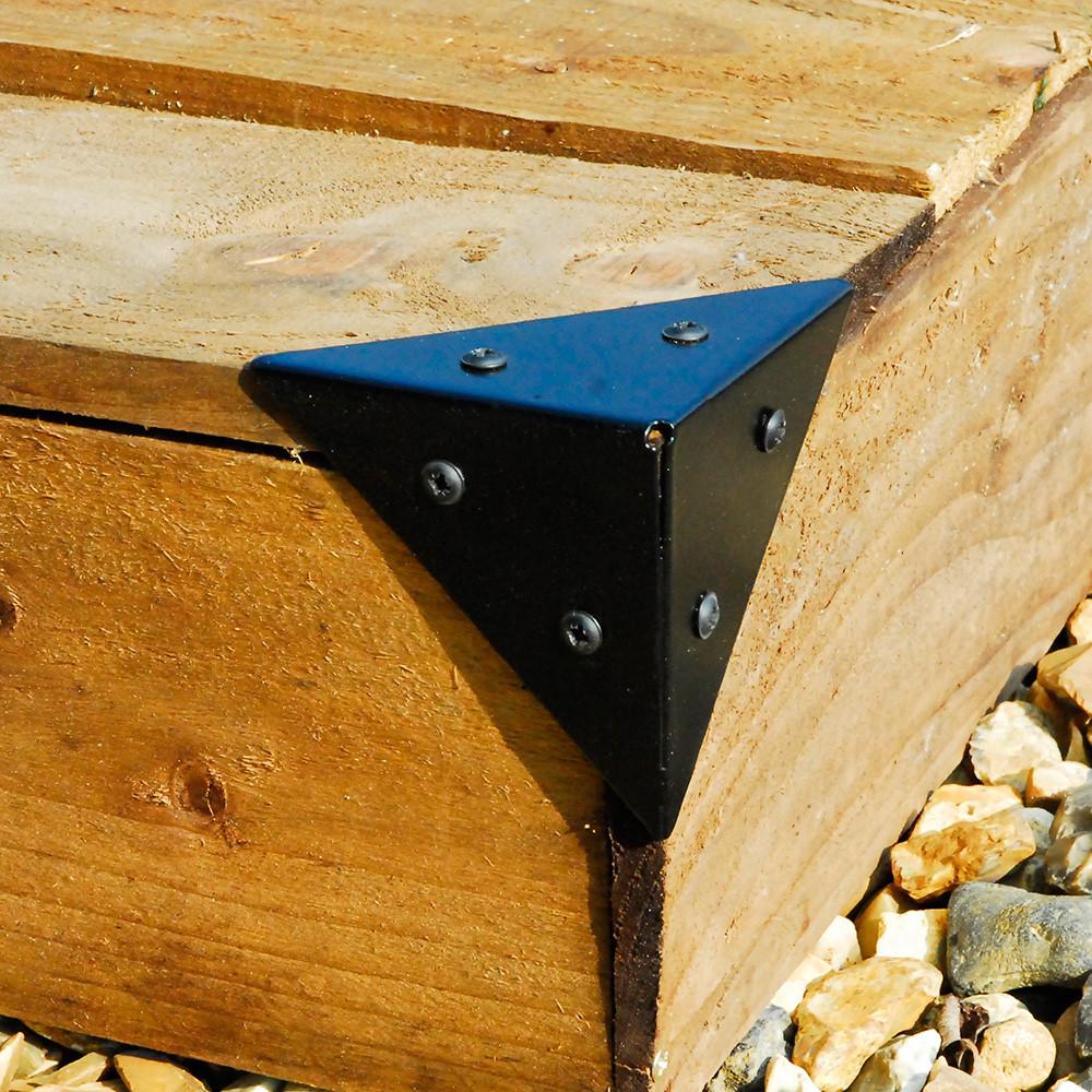 Pyramid Corner Bracket - 10cm - Strengthening Bracket - Indoor Outdoors